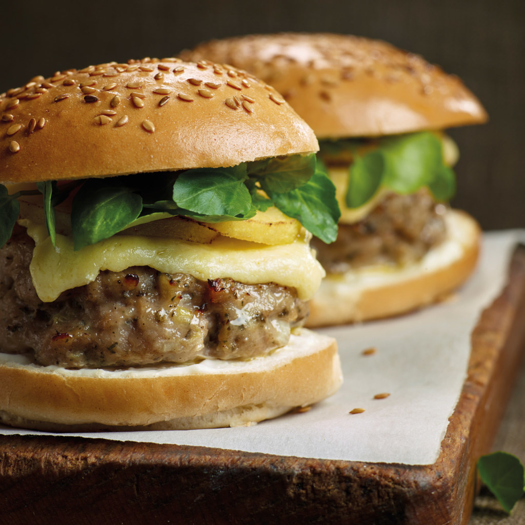 Sausage Burger with Cheddar and Caramelised Apple - Lactalis ...
