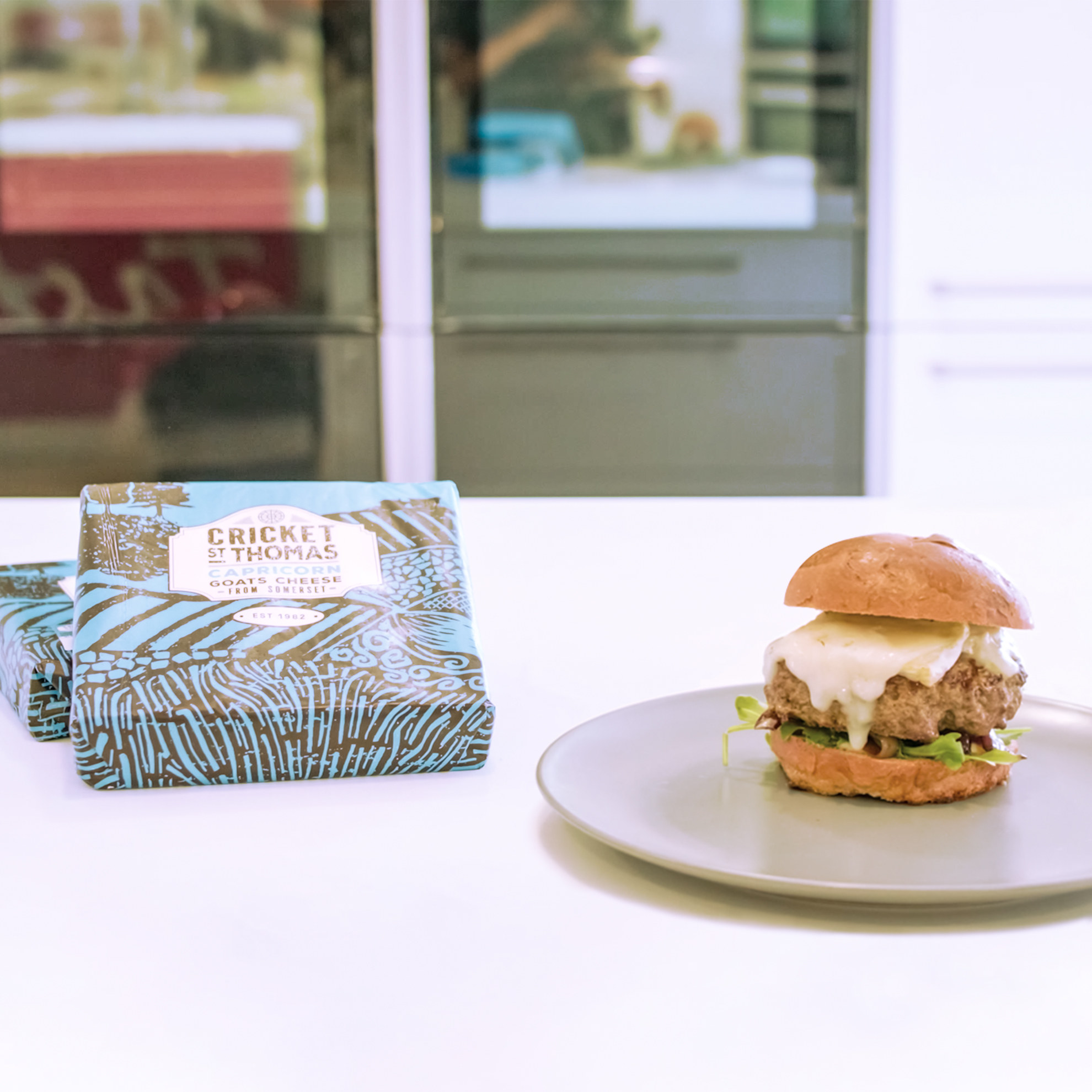 Cricket St Thomas Goat's Cheese Burger - Lactalis Professional ...